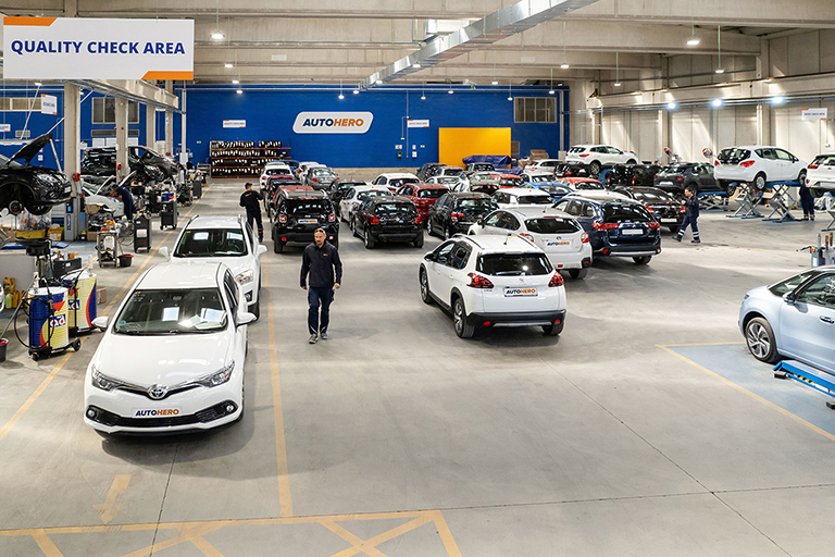 Peugeot 5008 1.6 Blue-HDi Allure, Diesel, € 18.490